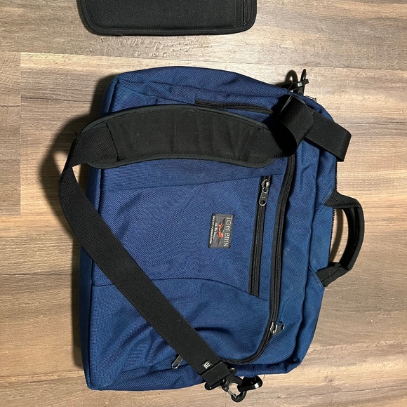 Tom Bihn | Bags | Tom Bihn Bag With Padded Accessory Case | Poshmark